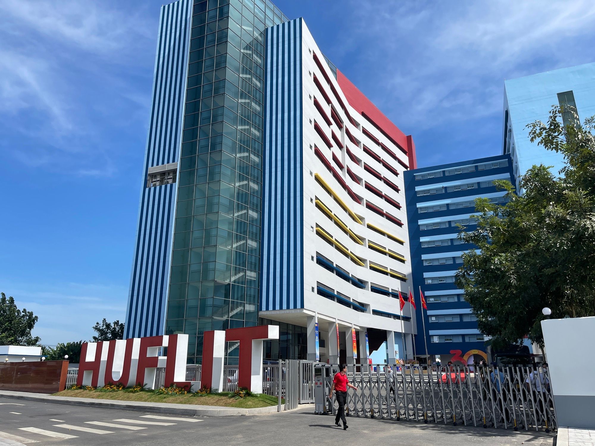 Test Online Huflit - Home